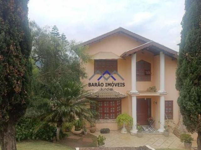ALTO PADRÃO | CASA COM TERRENO DIFERENCIADO EM LOUVEIRA