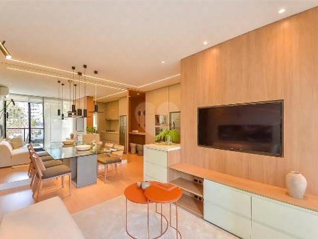 ALTO PADRÃO E PRONTO PARA MORAR APARTAMENTO 2 QUARTOS BATEL