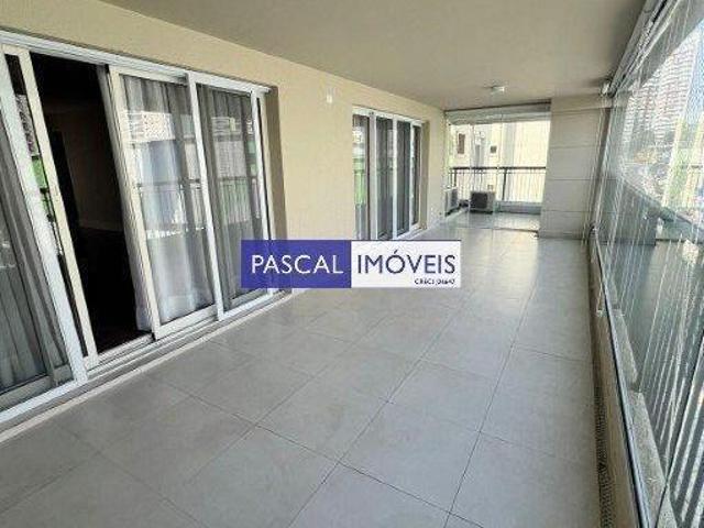 Alto Padrão e Varanda Gourmet