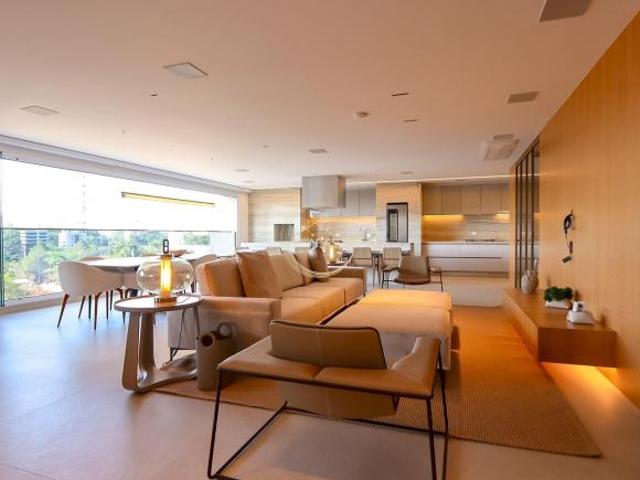 Alto padrão Ecoville 255m² 3 suítes 4 vaga