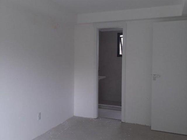 ALTO PADRÃO ED. PEQUENO COM LINDOS E AMPLOS APTOS. NOVOS