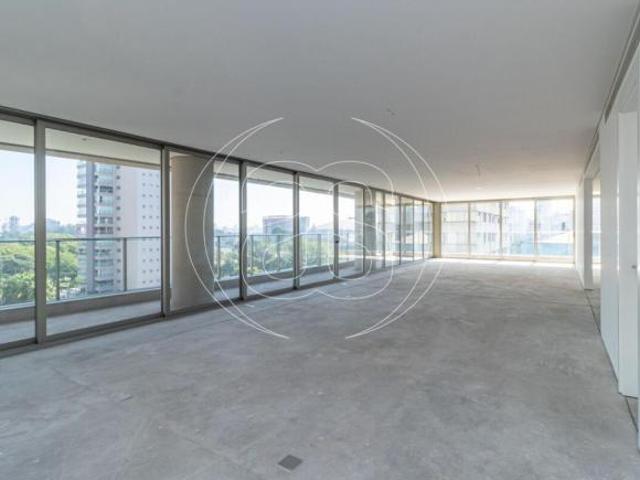 ALTO PADRÃO! IBIRAPUERA! JUNTO AO PARQUE ! 632,00m² ÙTEIS! 7 vagas