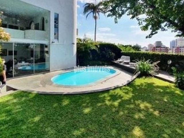 ALTO PADRÃO MORUMBI 3 SUÍTES 6 VAGAS AC.700 M2 R$1.700.000,00