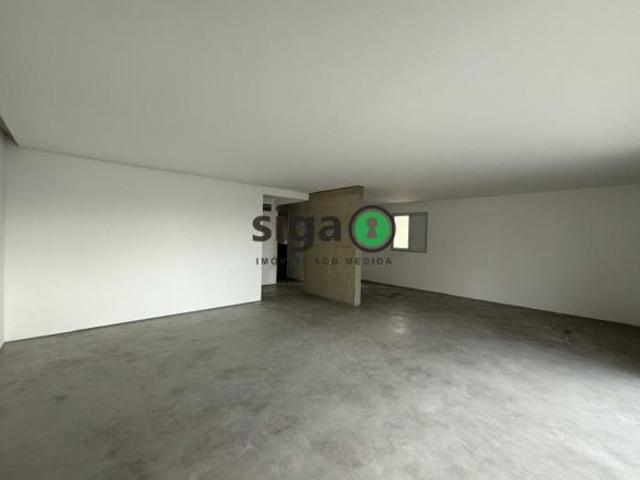 Alto Padrão no Tatuapé: 174m² com Suítes Impecáveis e 3 Vagas