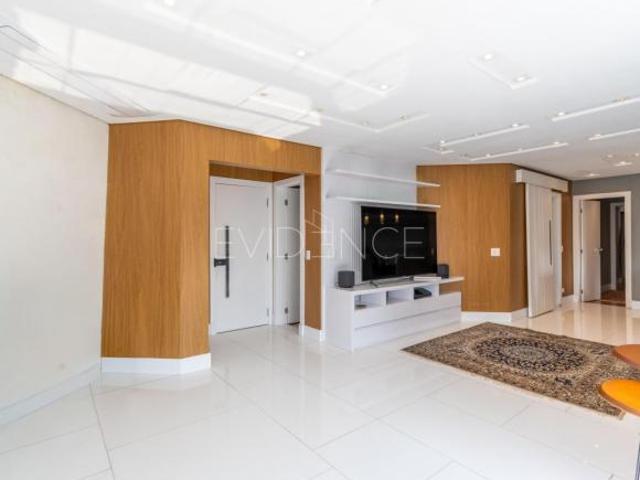 Alto Padrão no Anália Franco: 137m² com Varanda, 3 Dorms e 5 Vagas + Lazer Completo