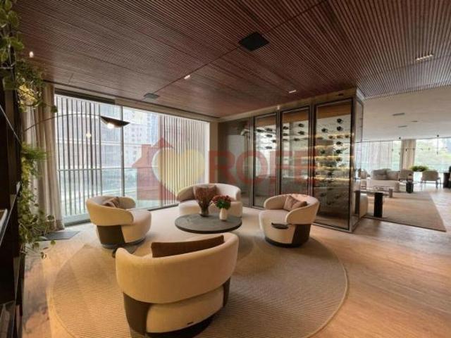 Alto Padrão no Itaim Bibi | 403m² | 4 Suítes | 4 Vagas