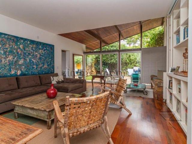 Alto Padrão no Pacaembu | Sofisticação, Modernidade e Exclusividade | 4 dorms c/ 2 suítes