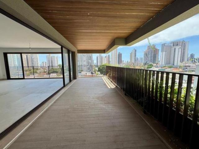 Alto Padrão no Setor Bueno | 245 m², 4 Suítes e 3 Vagas
