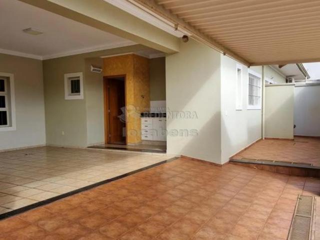 Alto Rio Preto, casa residencial e comercial, 03 dormitórios e 04 vagas de garagem