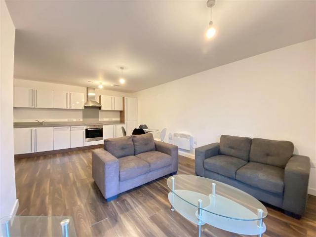 Alto, Sillavan Way, Salford M3, 2 bed flat to rent, £1,300 pcm | PrimeLocation