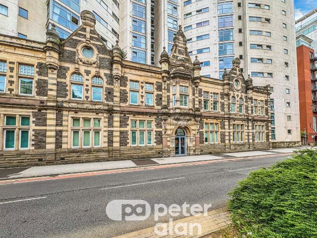 Altolusso, Cardiff CF10, 2 bed flat to rent, £1,350 pcm | PrimeLocation