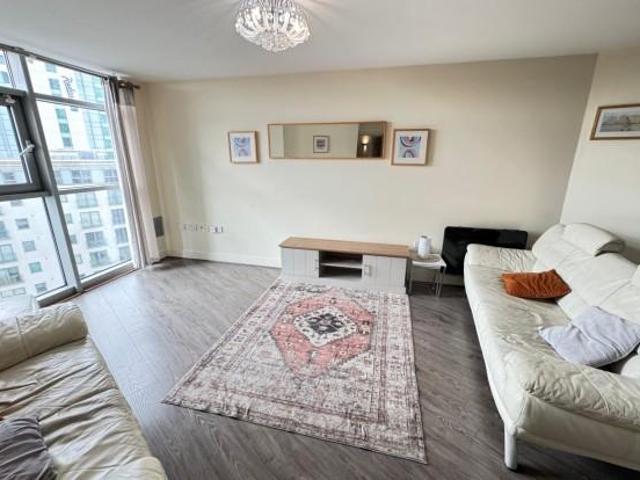Altolusso Apartments, Cardiff CF10 2 bed house to rent £1,430 pcm £330 pw