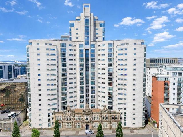 Altolusso, Bute Terrace, Cardiff 1 bed penthouse to rent £1,150 pcm £265 pw