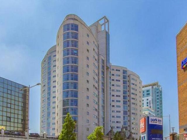 Altolusso, Bute Terrace, 2 Bedroom Apartment