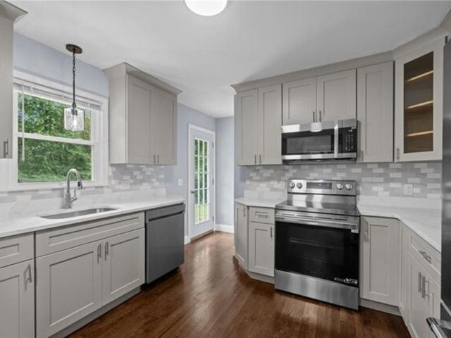 Alton Bradford Rd, Hopkinton, Home For Sale