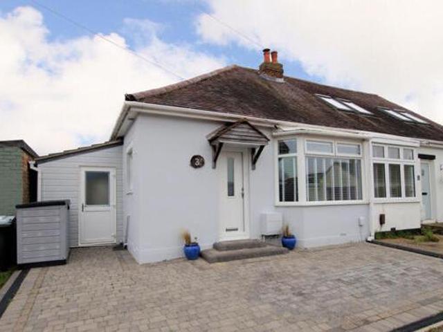 Alton Grove, Portchester, 2 Bedroom Semi detached