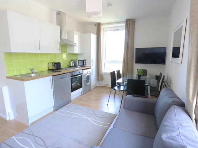 Alton House – Room 4