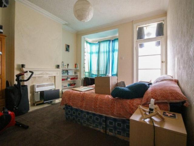 Alton Road, Birmingham B29 3 bed terraced house to rent £1,365 pcm £315 pw