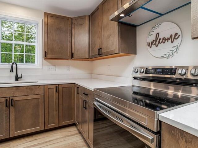Alton Shores Rd, Alton, Home For Sale