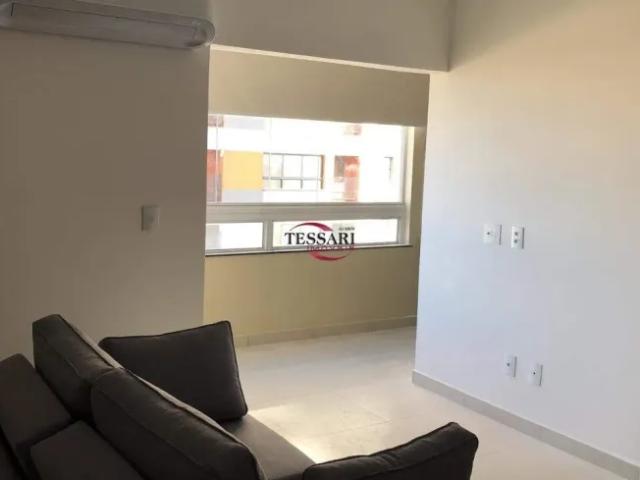 ALUGA Apartamento Tipo Stúdio com 01 dormitório 01 banheiro 01 vaga elevador Jardim Urano São Jo