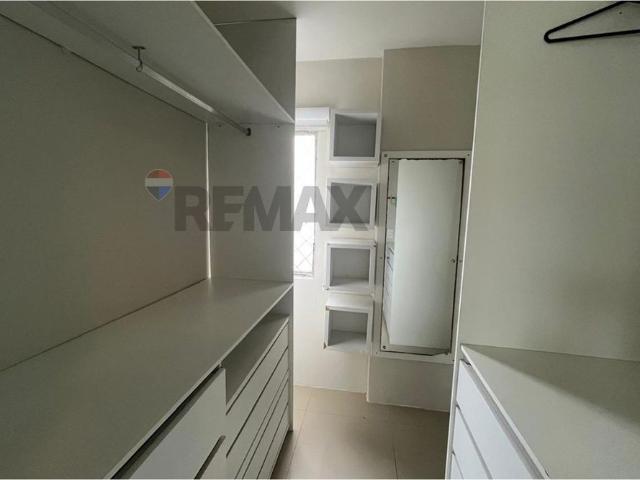 Aluga Apartamento em Boa Viagem 2 quartos mobiliado 90 m2