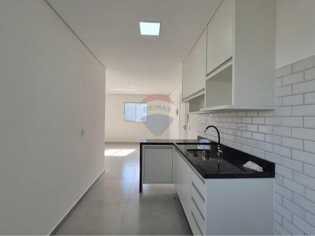 Aluga Kitnet, 2 quartos, 1 banheiro, cozinha planejada Paulínia/SP