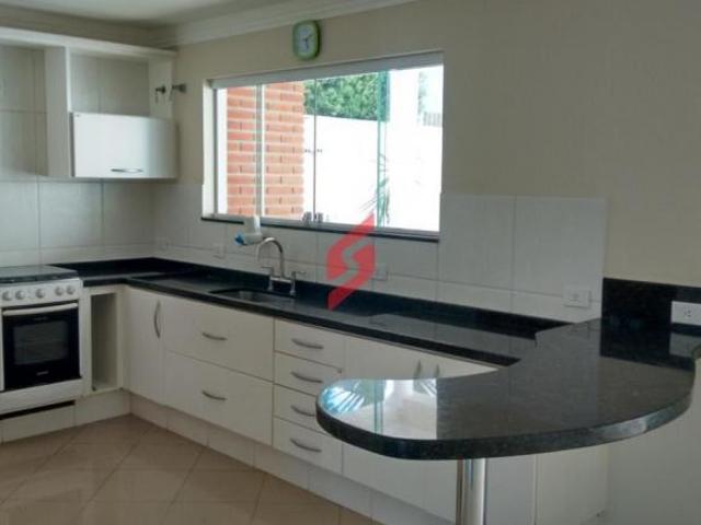 ALUGA OU VENDE – CASA ALTO PADRÃO NO VILA DOS INGLESES – Sorocaba