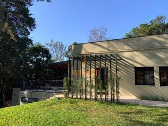 Aluga se / Vende se Casa Nova na Estância Parque Atibaia