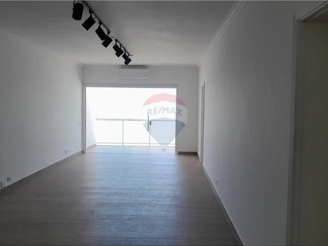 ALUGA SE APARTAMENTO NA PITANGUEIRAS, GUARUJA SP