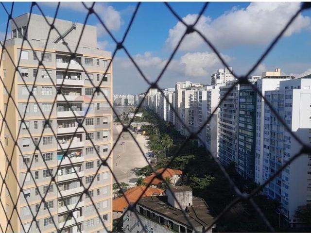 ALUGA SE APARTAMENTO PITANGUEIRAS GUARUJA