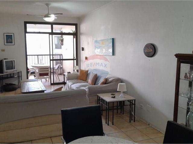 ALUGA SE APARTAMENTO PITANGUEIRAS GUARUJA