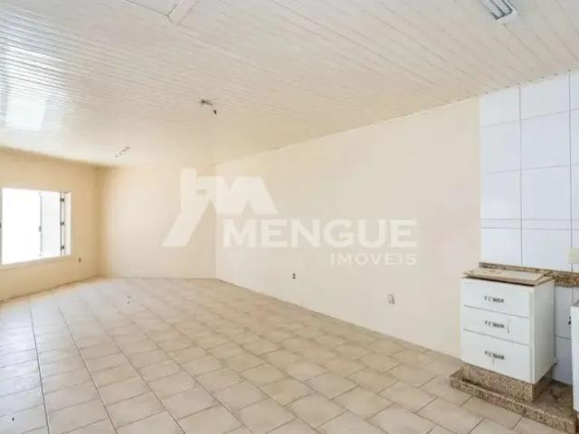 Aluga se casa residencial/comercial no Passo D'Areia por R$ 12.000,00