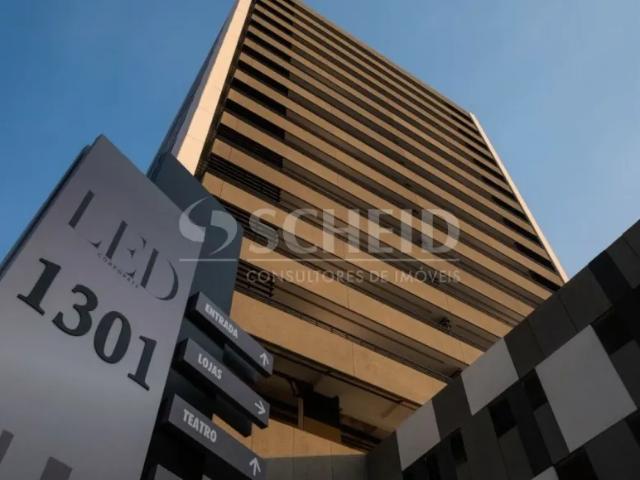 Aluga se Escritórios em Empreendimento Corporativo Novo de Alto Padrão AAA à partir de 557m²