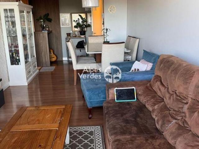 Aluga se ou Vende se Apartamento, no centro de Canela, 2 quartos