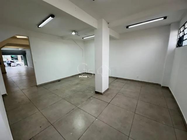 Aluga se salão rua pirapora com 87 m²