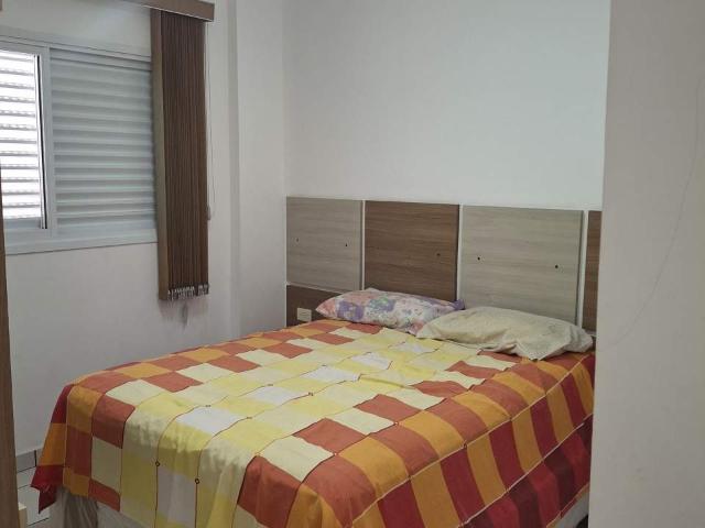 Alugo temporada apartamento pé na areia no centro de mongagua, av. Mario covas Junior 2.500, 3 dormitórios, 2 vagas de carros coberta