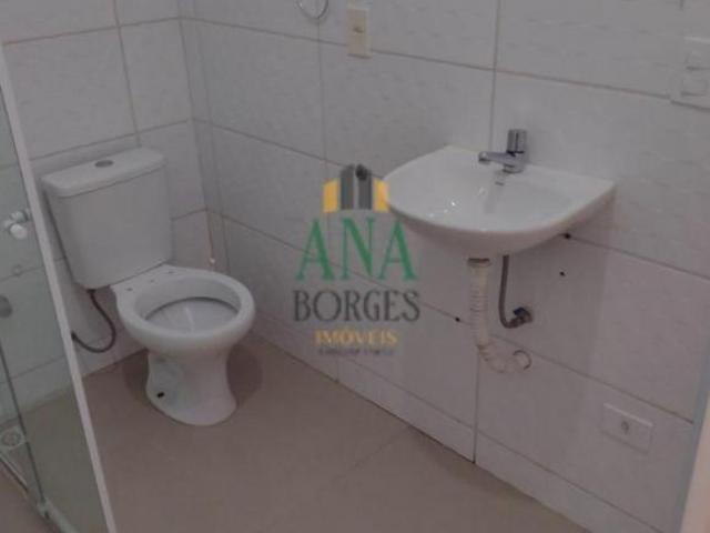 Alugo / Vendo Casa de 4 dormitórios em Condomínio