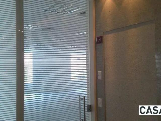 Alugo Amplo Conjunto Comercial