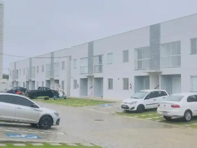 Alugo apartamento 1° andar 2/4 sendo um suíte condomínio Dona Universidade