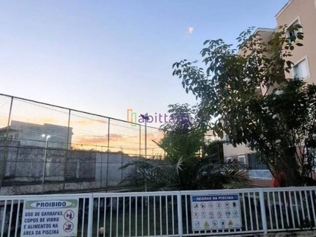 Alugo apartamento com 3 quartos 1 suíte no Altos do Calhau Residence