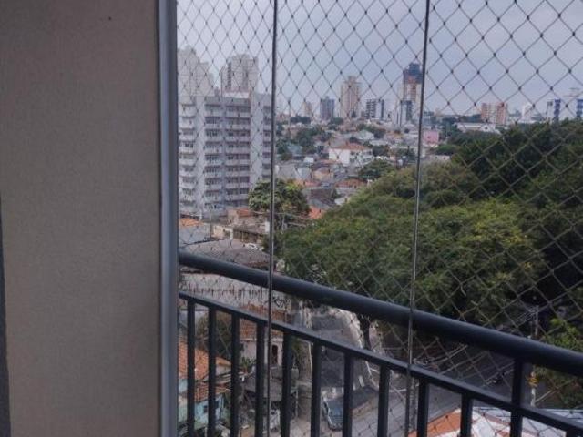 Alugo apartamento com 2 dormitórios e garagem
