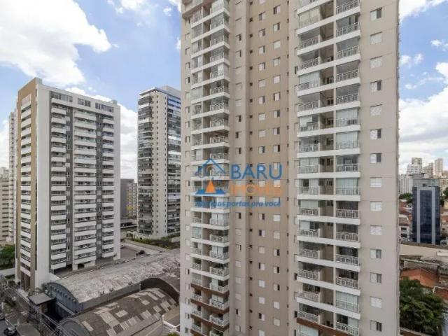 Alugo apartamento com varanda e ar condicionado na Barra Funda