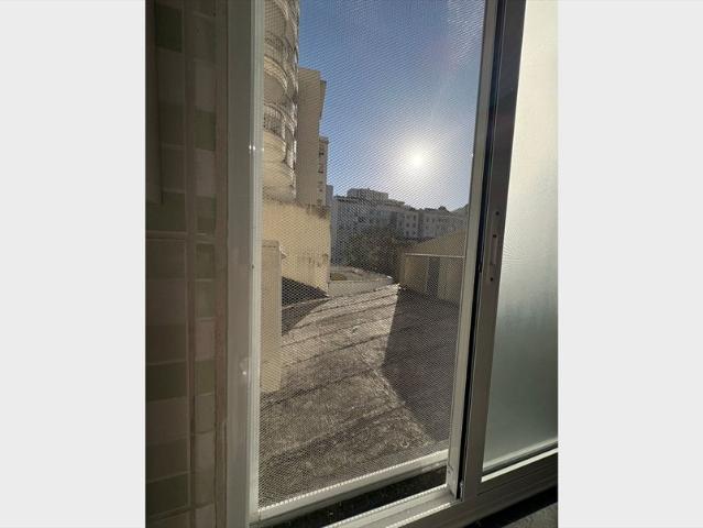 Alugo apartamento mobiliado confortavel junto metro Faculdades