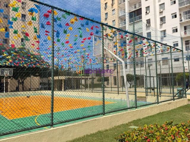 Alugo apartamento no condominio Brisas de 3 quartos 2 suítes Altos do Calhau