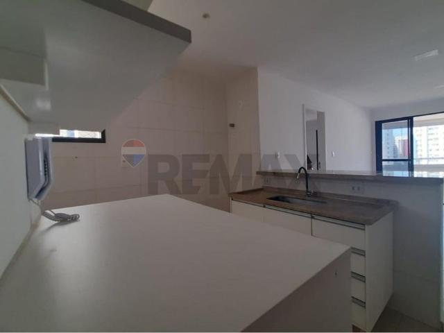 ALUGO APT 2/4 SENDO DUAS SUITES, VARANDA E DUAS VAGAS, POR APENAS R$2100