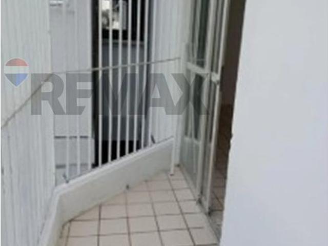 Alugo Apto em Boa Viagem 90m² • 3 Quartos