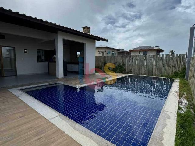 Alugo Casa Mobiliada em Condomínio Fechado 200 metros da Praia | Cód.: 15407