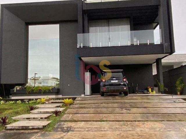 Alugo Casa Alto Padrão com 300m² no Condomínio Cidadelle House | Cód.: 13858