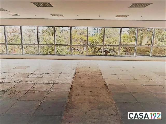Alugo conjunto comercial