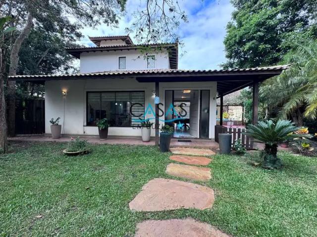 Alugo Excelente casa 4 quartos em condomínio poucos passos Praia de Manguinhos